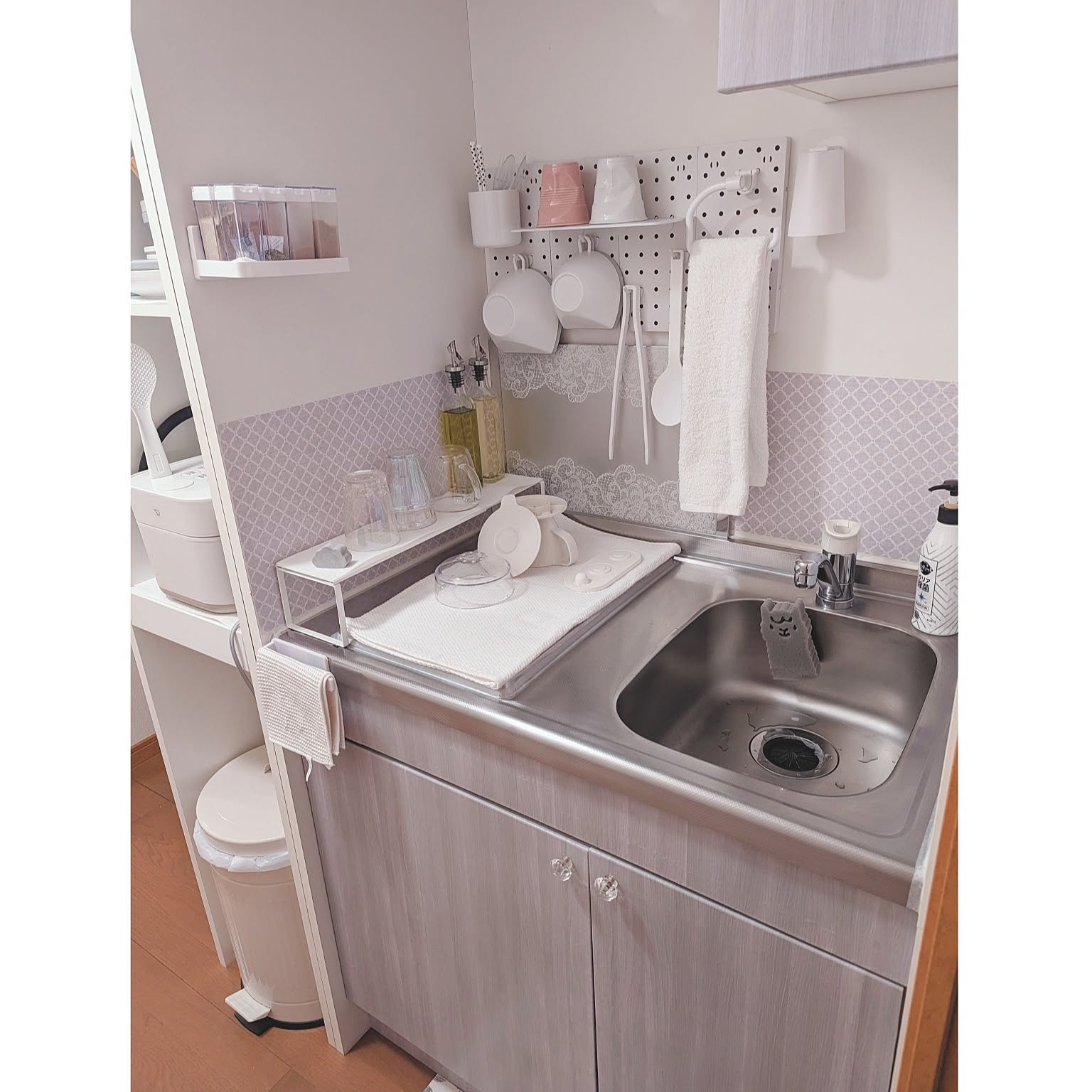 キッチン/一人暮らし/狭い部屋/シンプルにすっきりと暮らす/100均リメイク...などのインテリア実例 - 2016-03-27 20:04:39 ｜ RoomClip（ルームクリップ ...