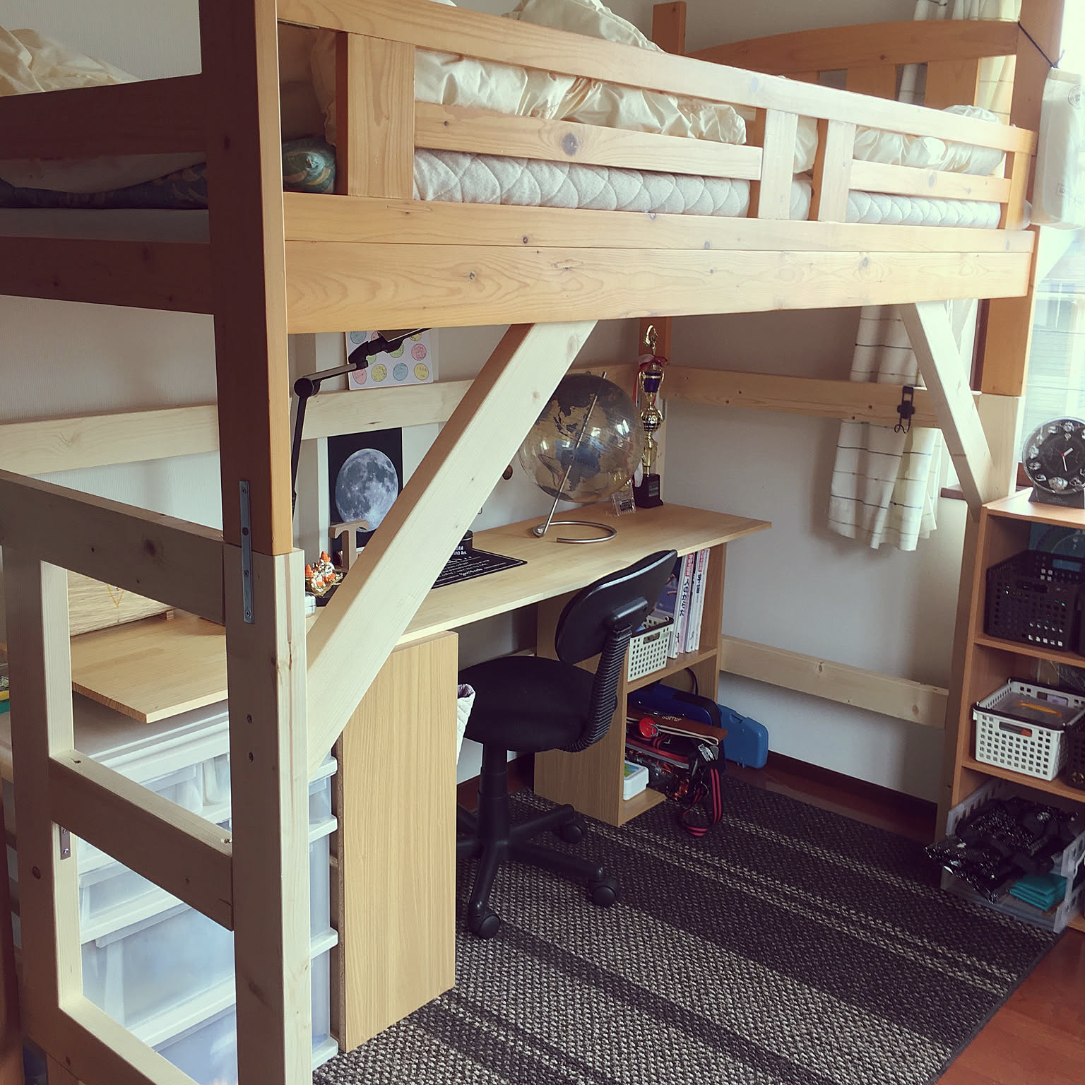 ベッド周り/子供部屋/DIY/なんちゃって窓DIYのインテリア実例 - 2017-05-22 10:17:44 ｜ RoomClip（ルームクリップ） | RoomClip（ルームクリップ）