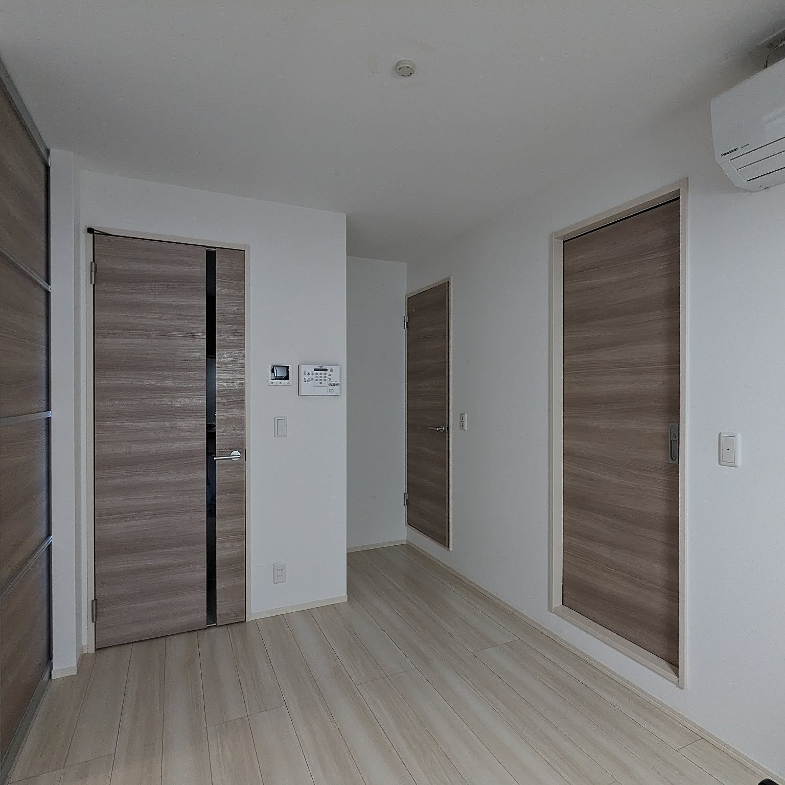 リビング/1DK/一人暮らし/引っ越して1カ月/ミニマリストのインテリア実例 - 2024-03-03 13:46:18 ｜ RoomClip（ルームクリップ） | RoomClip（ルームクリップ）