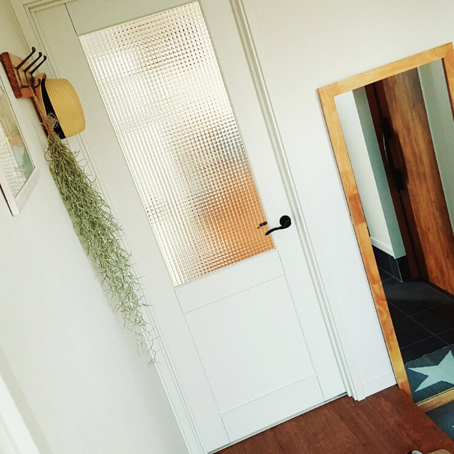 玄関/入り口/ミラー/全身鏡/姿見/輸入ドア...などのインテリア実例 - 2016-01-15 11:57:02 ｜ RoomClip ...