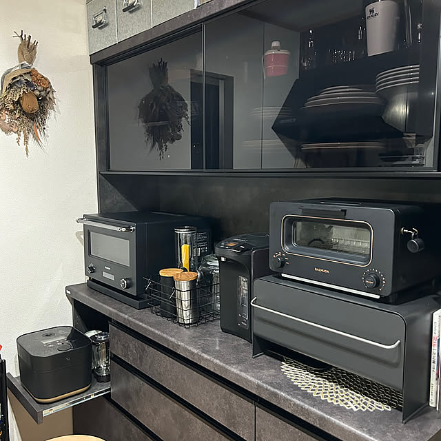 キッチン パモウナカップボードのおすすめ商品とおしゃれな実例 キッチン パモウナカップボードのおすすめ商品とおしゃれな実例
