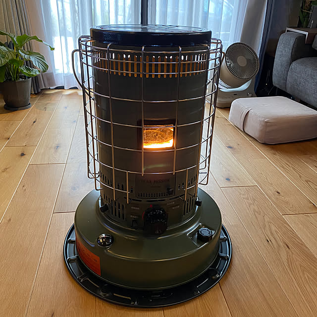 石油ストーブ トヨトミ (先着100名様限定 レビューを書いて500円 石油ストーブ トヨトミ (先着100名様限定 レビューを書いて500円