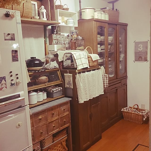 カリモク食器棚のおすすめ商品とおしゃれな実例 | RoomClip カリモク食器棚のおすすめ商品とおしゃれな実例 | RoomClip