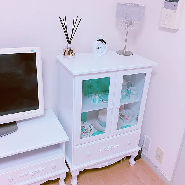 猫脚キャビネットのおすすめ商品とおしゃれな実例 | RoomClip 猫脚キャビネットのおすすめ商品とおしゃれな実例 | RoomClip