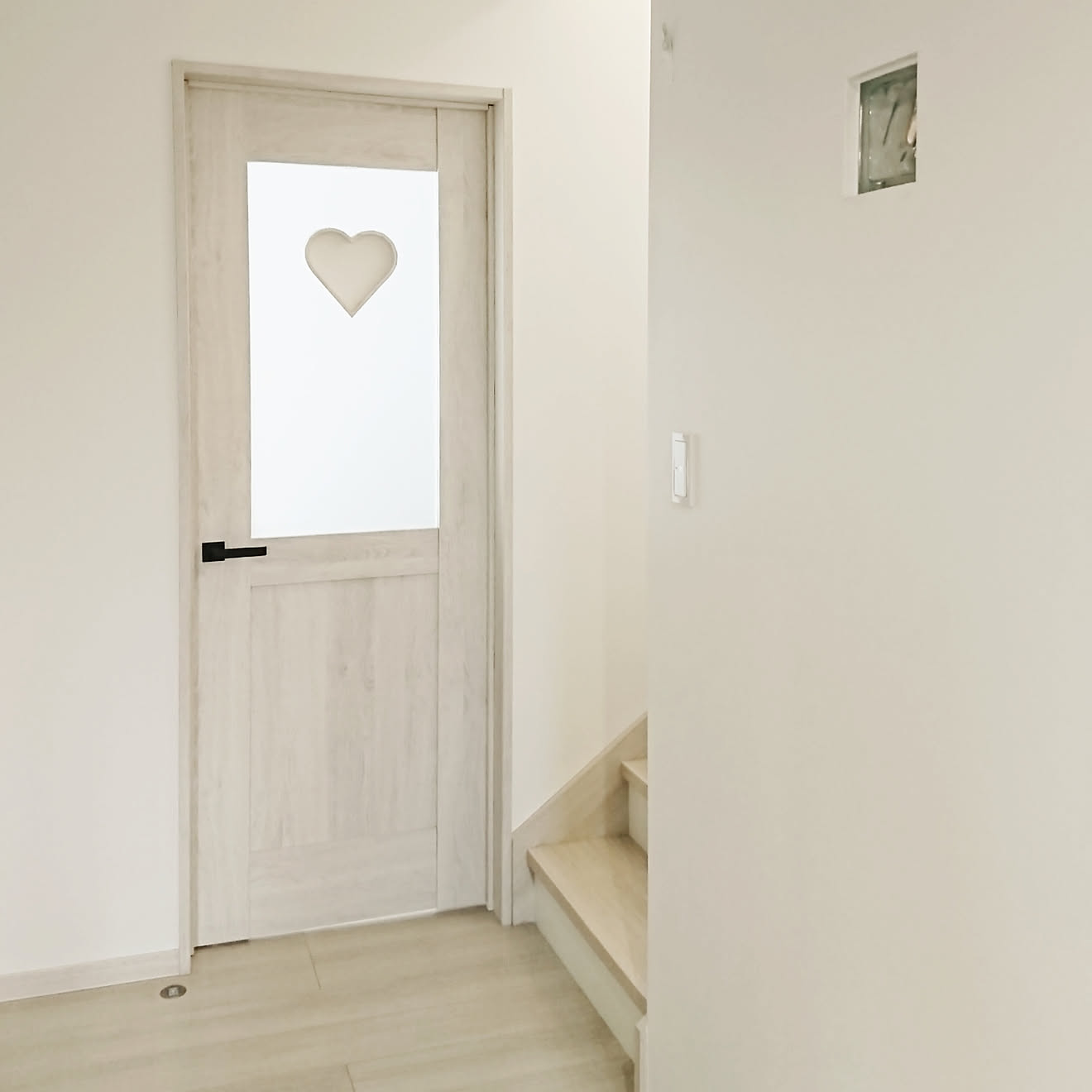 玄関/入り口/ホワイトオーク/Panasonic建具/ドア/ホワイトインテリア...などのインテリア実例 - 2019-02-07 18:09 ...