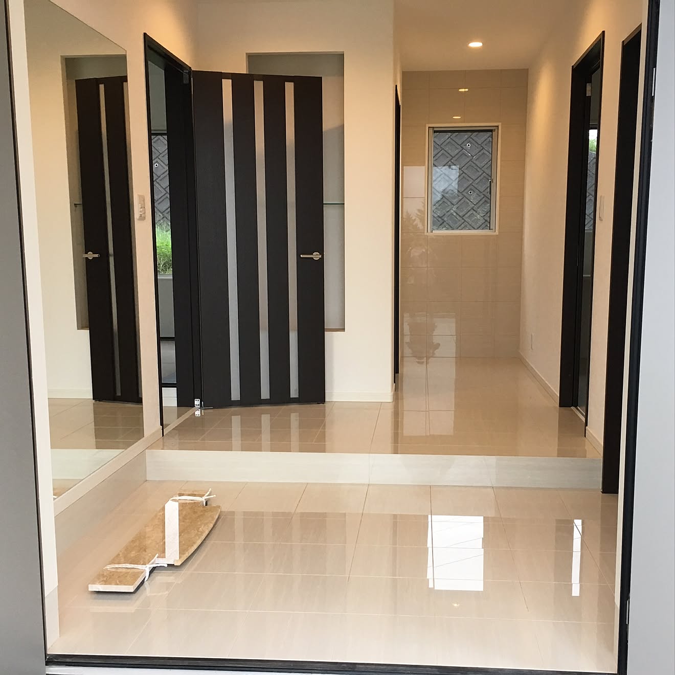 玄関/入り口/玄関ドア/玄関のニッチ/3連フック/全身鏡 アンティーク調...などのインテリア実例 - 2018-04-09 19:10:35 ...