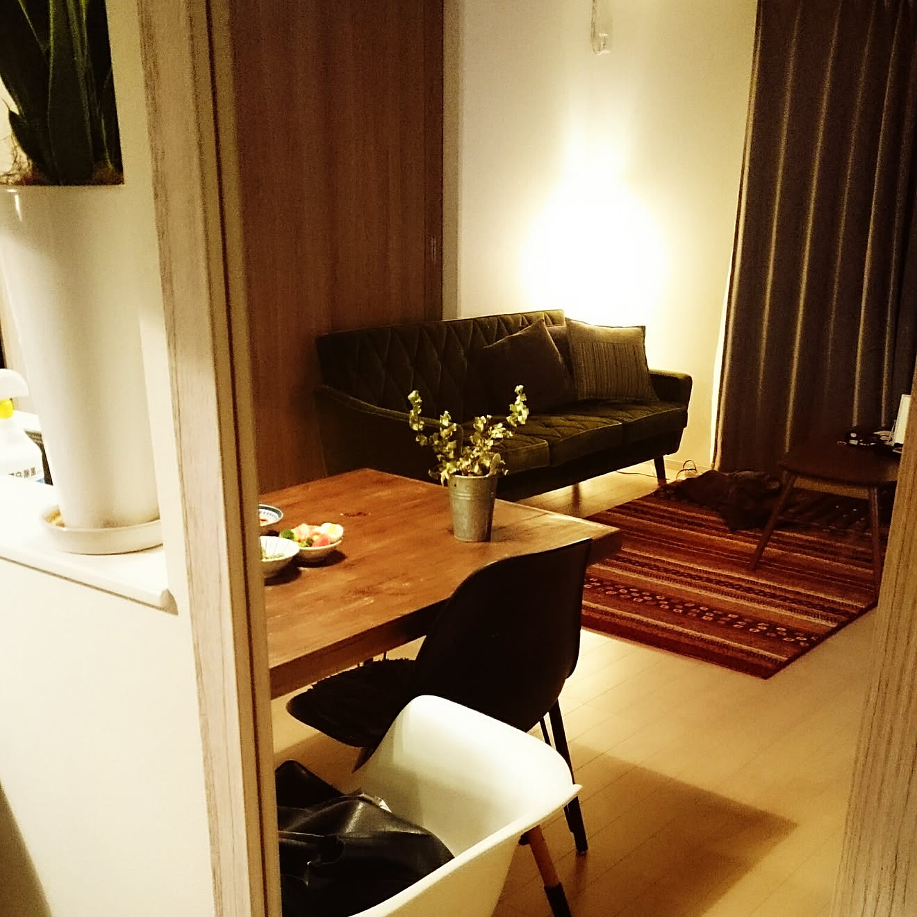 部屋全体/観葉植物/イームズ/雑貨/ミッドセンチュリー...などのインテリア実例 - 2015-08-03 23:11:33 ...