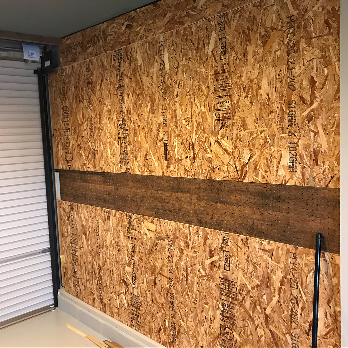 車庫/OSBボードの壁/OSB合板/osb/ガレージ...などのインテリア実例 - 2019-03-26 20:14:46 ｜ RoomClip（ルームクリップ） | RoomClip（ルーム ...