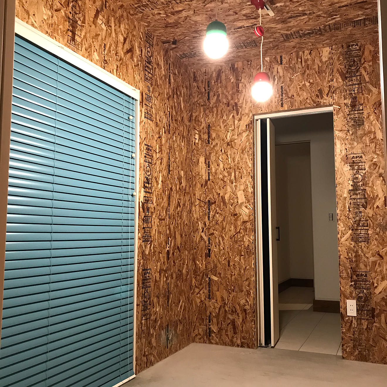 車庫/OSBボードの壁/OSB合板/osb/ガレージ...などのインテリア実例 - 2019-03-26 20:14:46 ｜ RoomClip（ルームクリップ） | RoomClip（ルーム ...