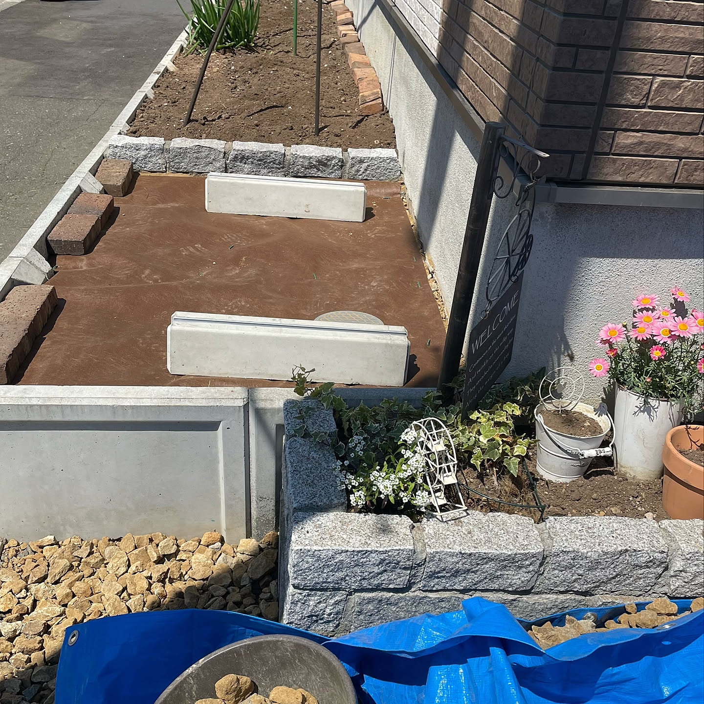 室外機 ピンコロ石のおすすめ商品とおしゃれな実例 ｜ RoomClip（ルームクリップ）