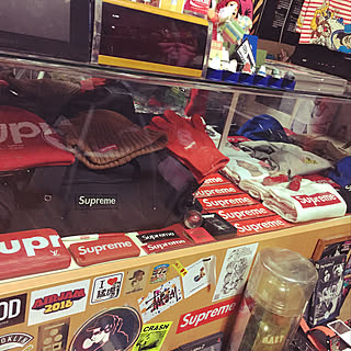 Supreme hiphopのおしゃれなインテリア・部屋・家具の実例 ｜ RoomClip（ルームクリップ）