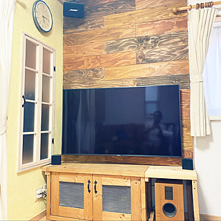 板張りの壁DIY テレビ壁掛けDIYのインテリア・手作りの実例 ｜ RoomClip（ルームクリップ）