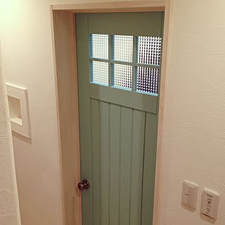 緑色のドアのインテリア実例 ｜ RoomClip（ルームクリップ）