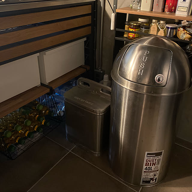【写真付きレビュー】ポイント10倍 送料無料 DUST BIN 25L/30L/40Lダストビン/ゴミ箱 PUSH プッシュ スタイリッシュ 清潔 ダストボックス キッチンゴミ箱 ゴミバコ ...