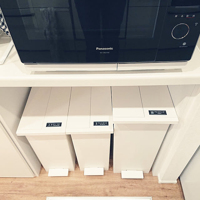 【写真付きレビュー】【KEYUCA公式店】ケユカ KEYUCAダストボックス LL 42L ホワイト | ゴミ箱 両開き ペダル式 キャスター付き ポケット インテリア 無地 シンプル ...