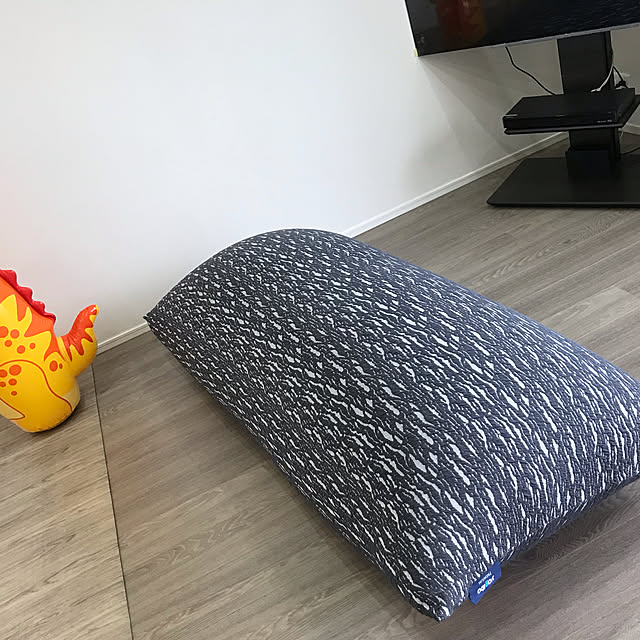 【写真付きレビュー】yogibo ヨギボー Luxe Max Premium(ラックス マックス プレミアム) ライトグレーの通販商品