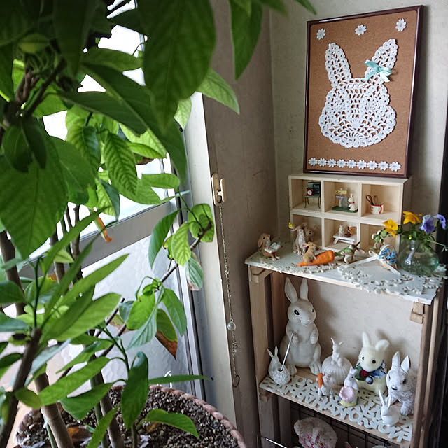 【写真付きレビュー】ウサギのオブジェ うさぎの置物 レジン製インテリア立ち 動物 飾りの通販商品&口コミ情報 | RoomClipショッピング