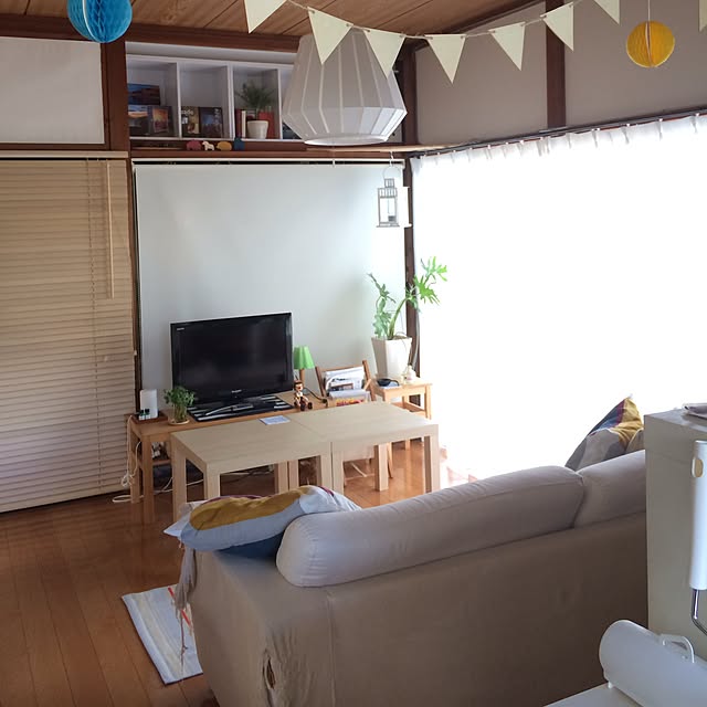【写真付きレビュー】IKEA (イケア) LACK サイドテーブル, バーチ調の通販商品&口コミ情報 | RoomClipショッピング