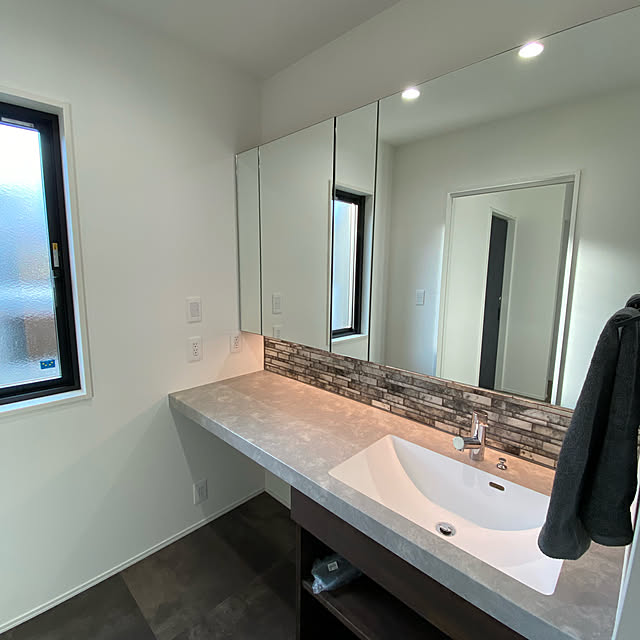 【写真付きレビュー】KAWAJUN（カワジュン） タオルリング ブラストブラック SC-470-XKの通販商品&口コミ情報 | RoomClipショッピング