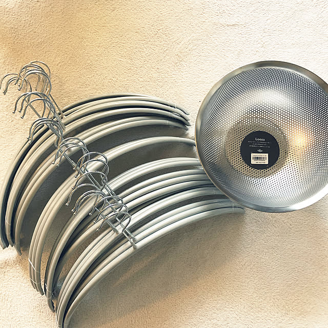 【写真付きレビュー】KEYUCA(ケユカ) Looza パンチングストレーナー 23cm[ストレーナー ステンレス キッチン用品 ボウル カゴ かご 網 あみ アミ 調理器具 料理 おしゃれ ...