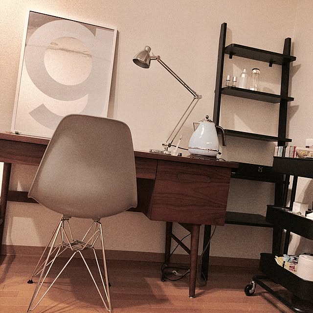 【写真付きレビュー】EMT-2063BR 市場家具 ichiba emo. Desk エモ デスク机シンプル木製 ウォールナット ブラウン ...