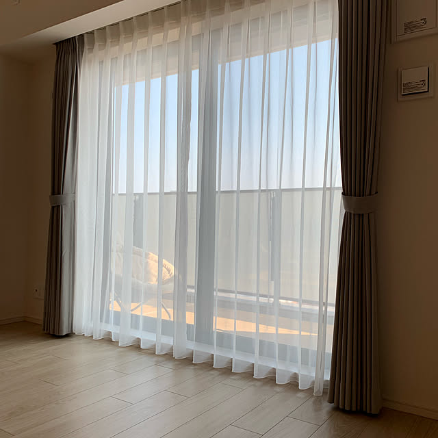 【写真付きレビュー】【ポイント最大18倍・送料無料】サンゲツのオーダーカーテン ストリングス(STRINGS) PLAIN SC8323 ...