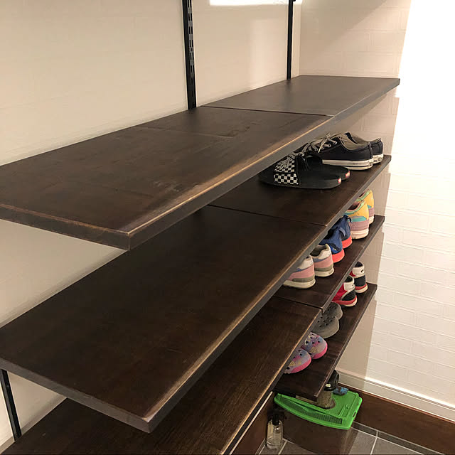 ROYAL ロイヤル ASF-1-1820 ブラック チャンネルサポート シングル穴 全長1820ミリ (税込)