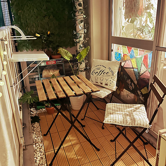 団地ベランダ/ユーカリポポラス/お気に入りの場所/ダイソー/団地生活...などのインテリア実例 - 2022-10-26 14:29:53 ...