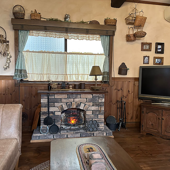 リビング/暖炉風DIY/暖炉風/アイアン素材/カントリー...などのインテリア実例 - 2023-11-19 14:24:34 ｜ RoomClip（ルームクリップ）