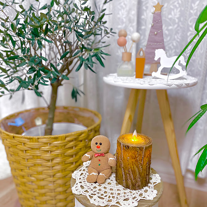 オリーブの鉢植え/クリスマス/いつもいいねありがとうございます♡/ナチュラルキッチン雑貨/いつも見てくださって、感謝です♡...などのインテリア実例 - 2023-11-09 00:11:47 ...