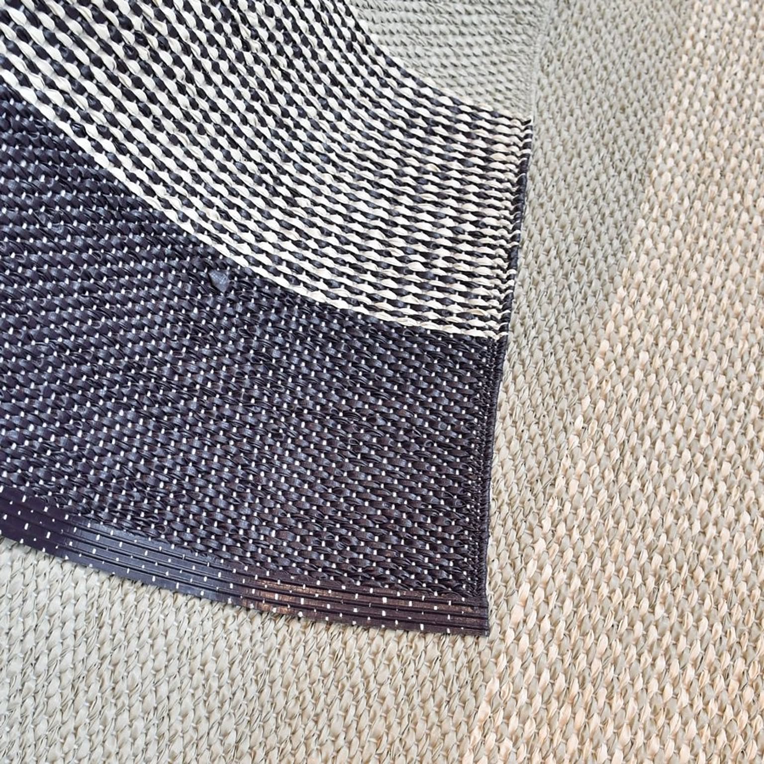 Brita Sweden SEASONS プラスチックラグ 100×70cm Berry - 通販 | 家具とインテリアの通販 ...