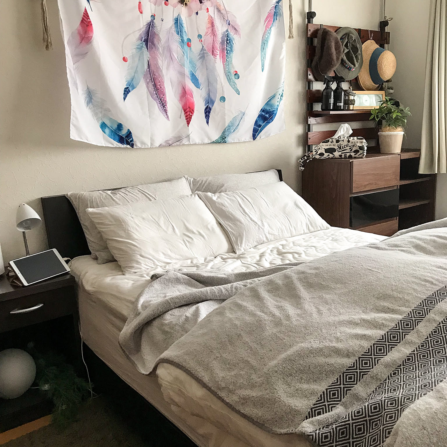 1人暮らしから家族の寝室までどこでも♪ダブルベッドで快適な寝室を | RoomClip mag | 暮らしとインテリアのwebマガジン