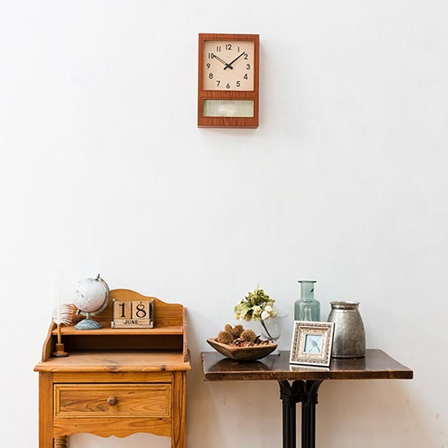 【INTERZERO/インターゼロ】FROSTED PENDULUM CLOCK フロステッド プレミアムクロック - 通販 | RoomClipショッピング