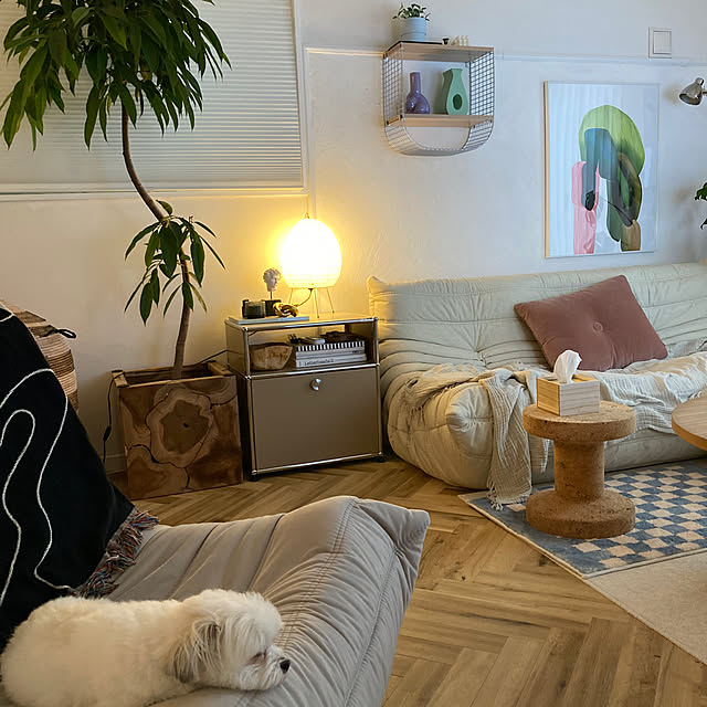 モジュールを組み合わせて使う！シンプルな機能美を感じるUSMの家具 | RoomClip mag | 暮らしとインテリアのwebマガジン