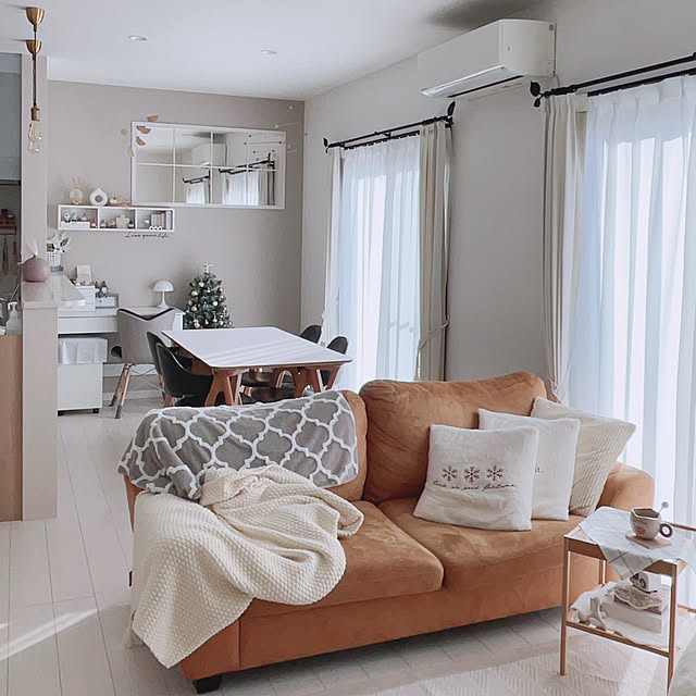 【RoomClipが選んだ厳選3選】「壁紙」がテーマの素敵な投稿実例 | RoomClip mag | 暮らしとインテリアのwebマガジン